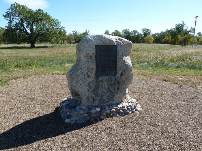 Fort Pierre (1) - FortWiki Historic U.S. and Canadian Forts