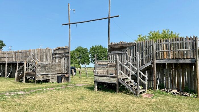 Fort Pipestone - FortWiki Historic U.S. and Canadian Forts